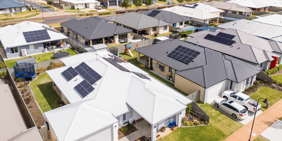 How can a Virtual Power Plant help manage minimum demand on the WA grid?